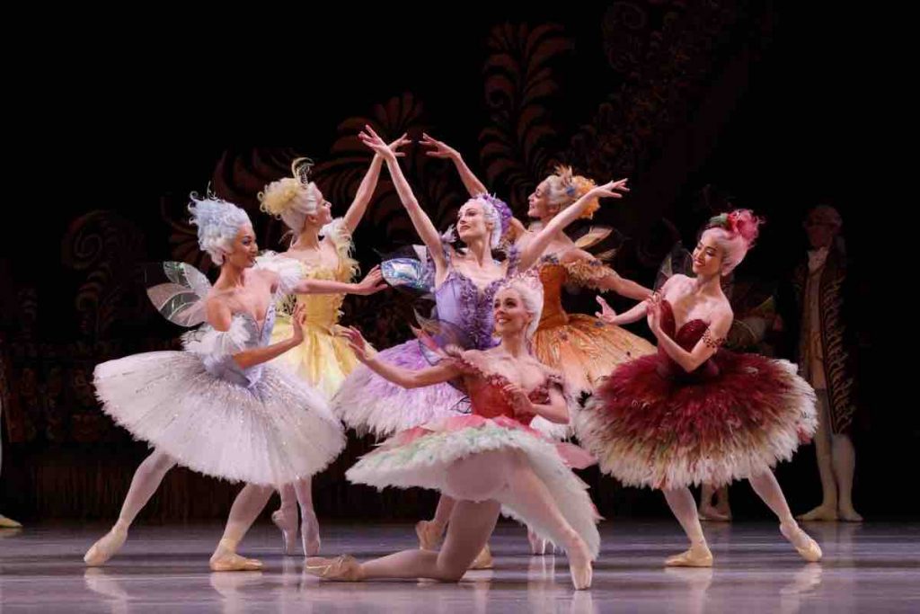 3 Romantic Ballets to See this Valentine’s Day – Studio R Ballet
